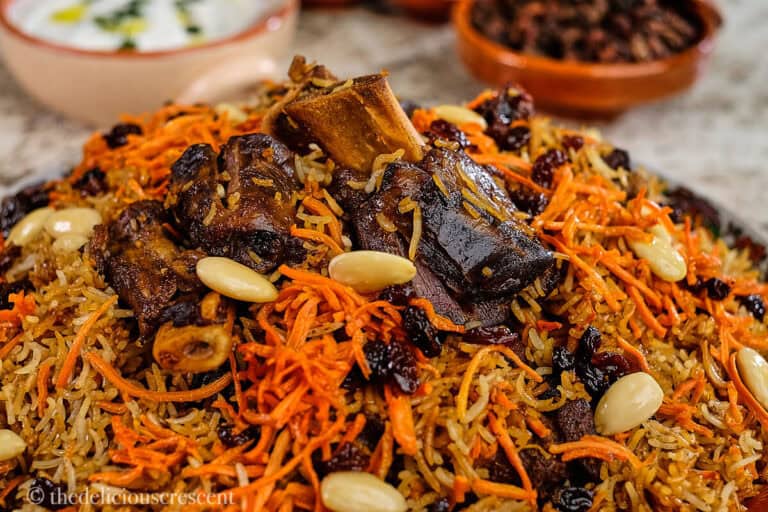 Kabuli Pulao (Afghan Rice) - The Delicious Crescent